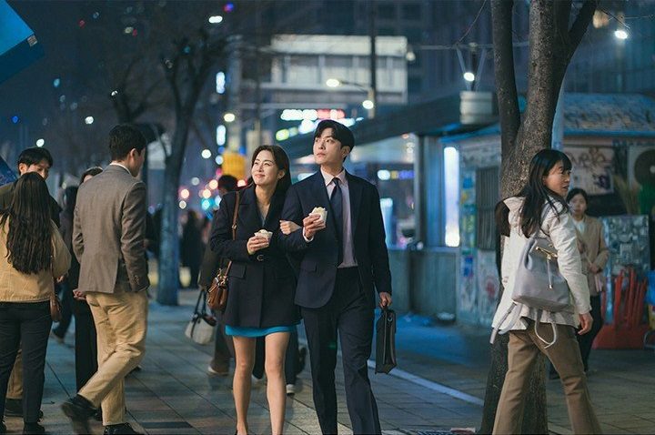 STRANGERS AGAIN – TV – OtakuDvd